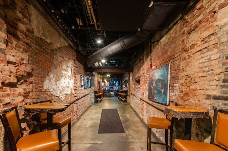 Troll Pub Under the Bridge, The : GoToLouisville.com Official Travel Source