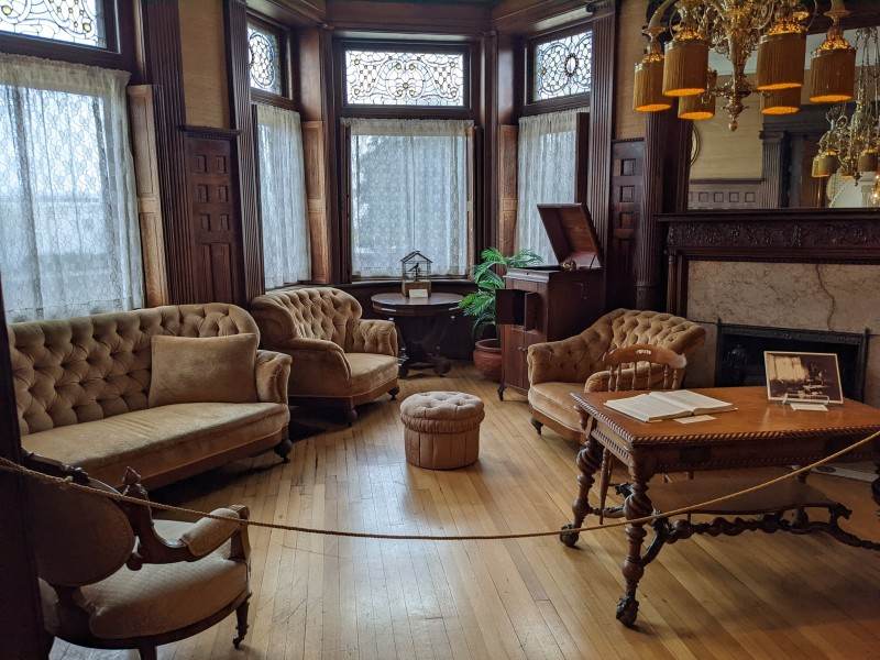 Howard Steamboat Museum & Mansion : GoToLouisville.com Official Travel ...