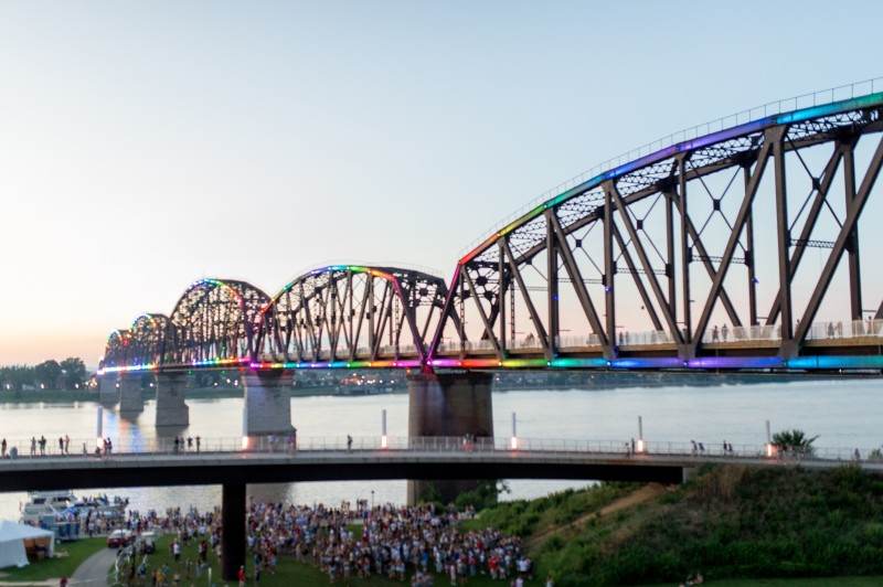 Big Four Bridge : GoToLouisville.com Official Travel Source