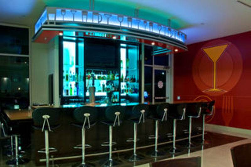 Kem's Cafe & Bar : GoToLouisville.com Official Travel Source