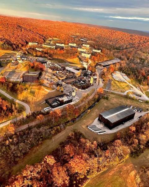 Trail N Track LLC : GoToLouisville.com Official Travel Source