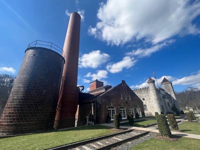 Trail N Track LLC : GoToLouisville.com Official Travel Source