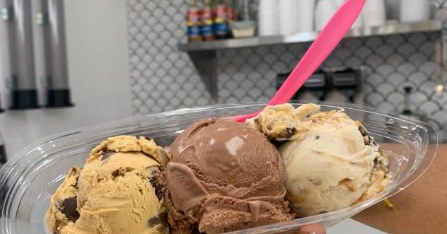 Sugar Tree Sweet Shop (Norton Commons) : GoToLouisville.com Official ...