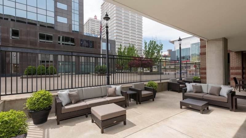 Courtyard by Marriott Louisville Downtown : GoToLouisville.com Official ...