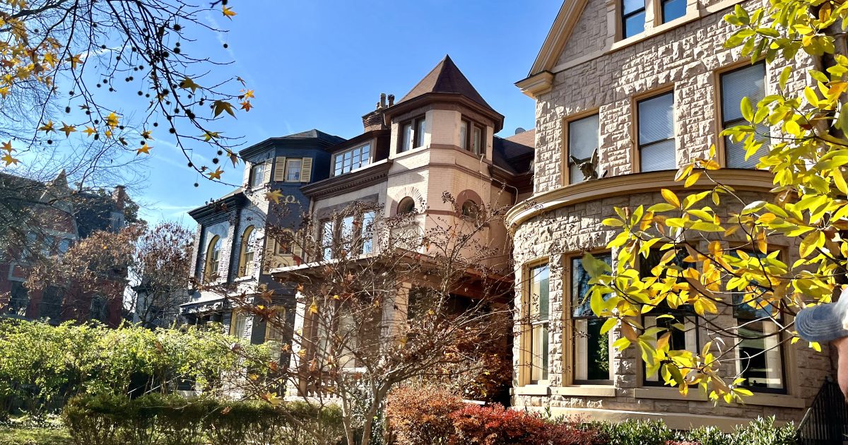 Take a Guided Stroll Through Louisville’s Storied Neighborhoods ...